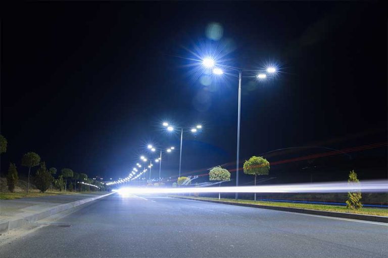 Lampu All in One Solar Cell Philips BRP110 LED50/757 G2 LED85/757 ...